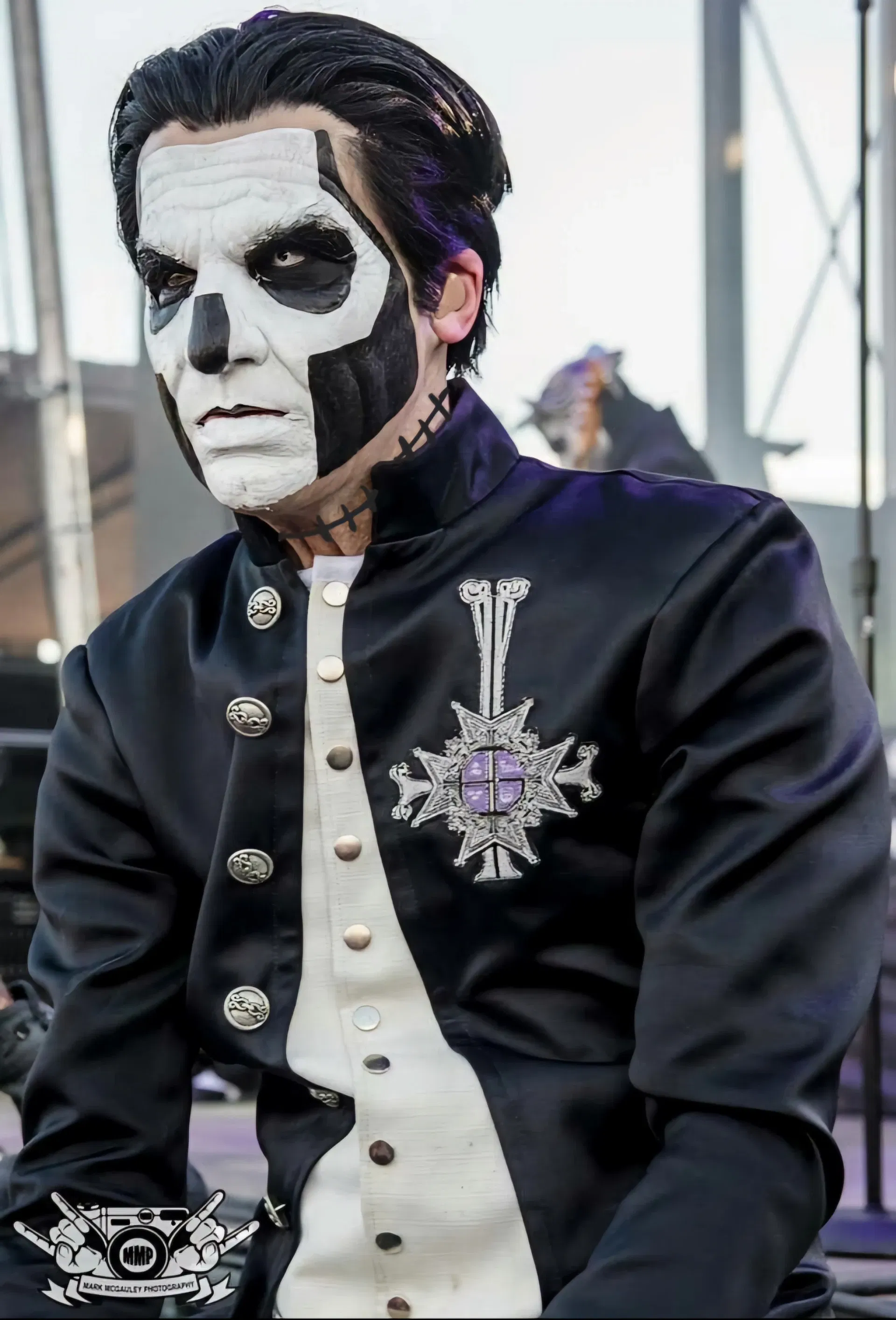 Terzo - Papa Emeritus III | AI聊天机器人 | BOT3 AI