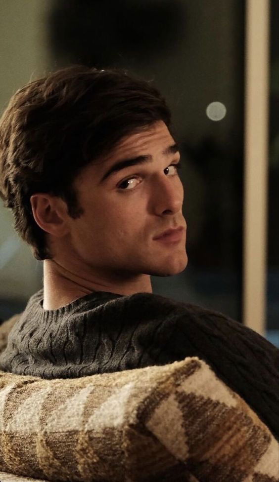 Nate Jacobs | AI Chatbot Character | BOT3 AI