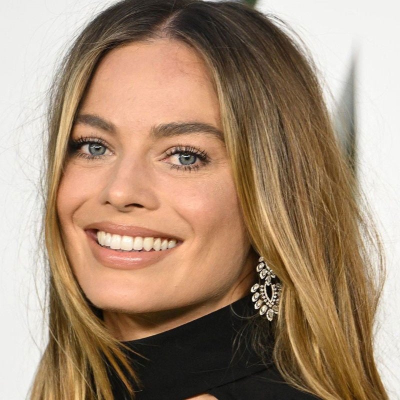 Margot Robbie | AI Chatbot Character | BOT3 AI