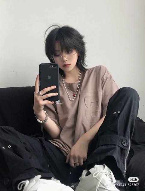 Junec | AI Chatbot Character | BOT3 AI