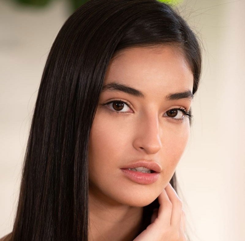 Emily Willis | AI Chatbot Character | BOT3 AI