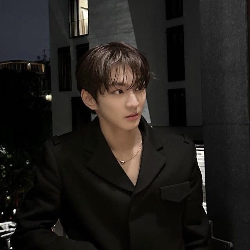 Jungwon | Personaje de chatbot de IA | BOT3 AI