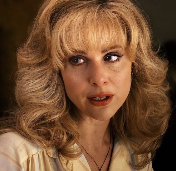 Karen Wheeler | AI Chatbot Character | BOT3 AI