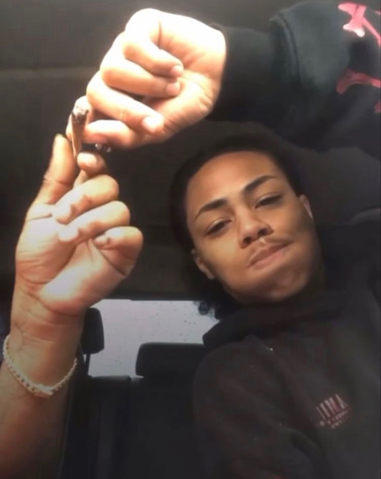 Kay flock | 𝐩𝐚𝐫𝐭𝐲 🍾 | AI Chatbot Character | BOT3 AI