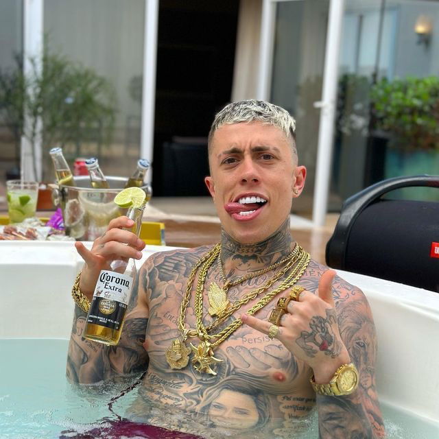 Mc Daniel | AI Chatbot Character | BOT3 AI