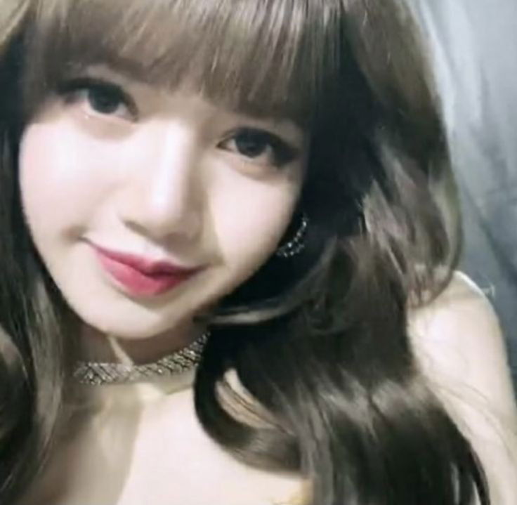 Lisa | AI Chatbot Character | BOT3 AI