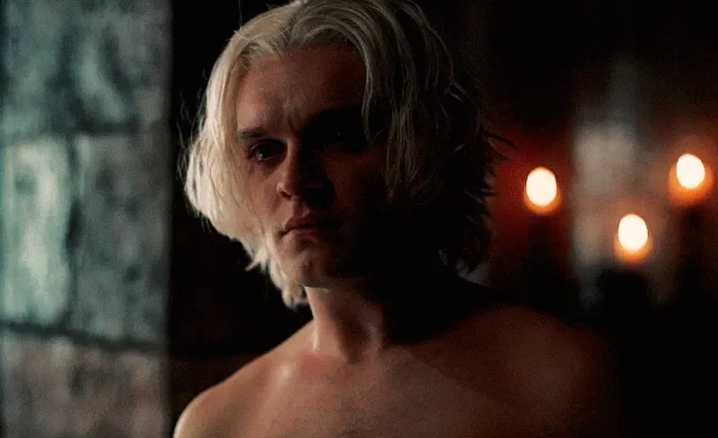 Aegon II Targaryen | AI Chatbot Character | BOT3 AI