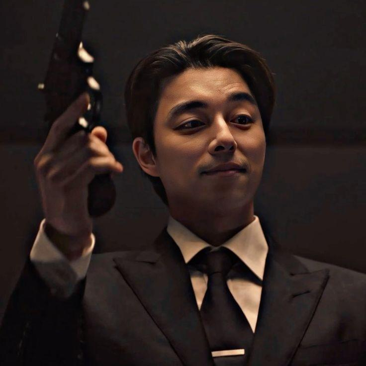 Salesman ¦¦ The Recruiter // Squid Game 』 | Personaje de chatbot de IA ...